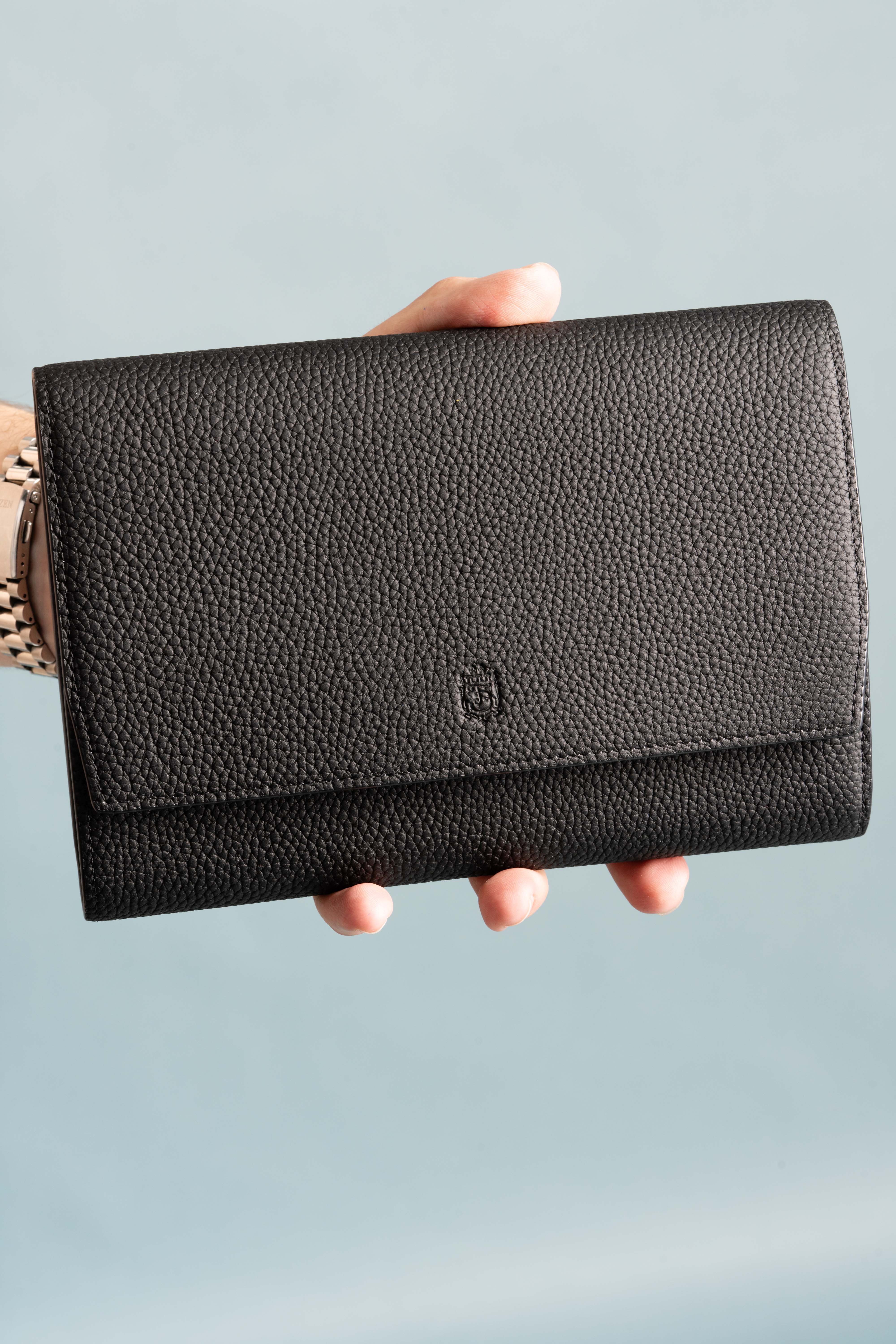 Watch Cases – Gentleman's Gazette