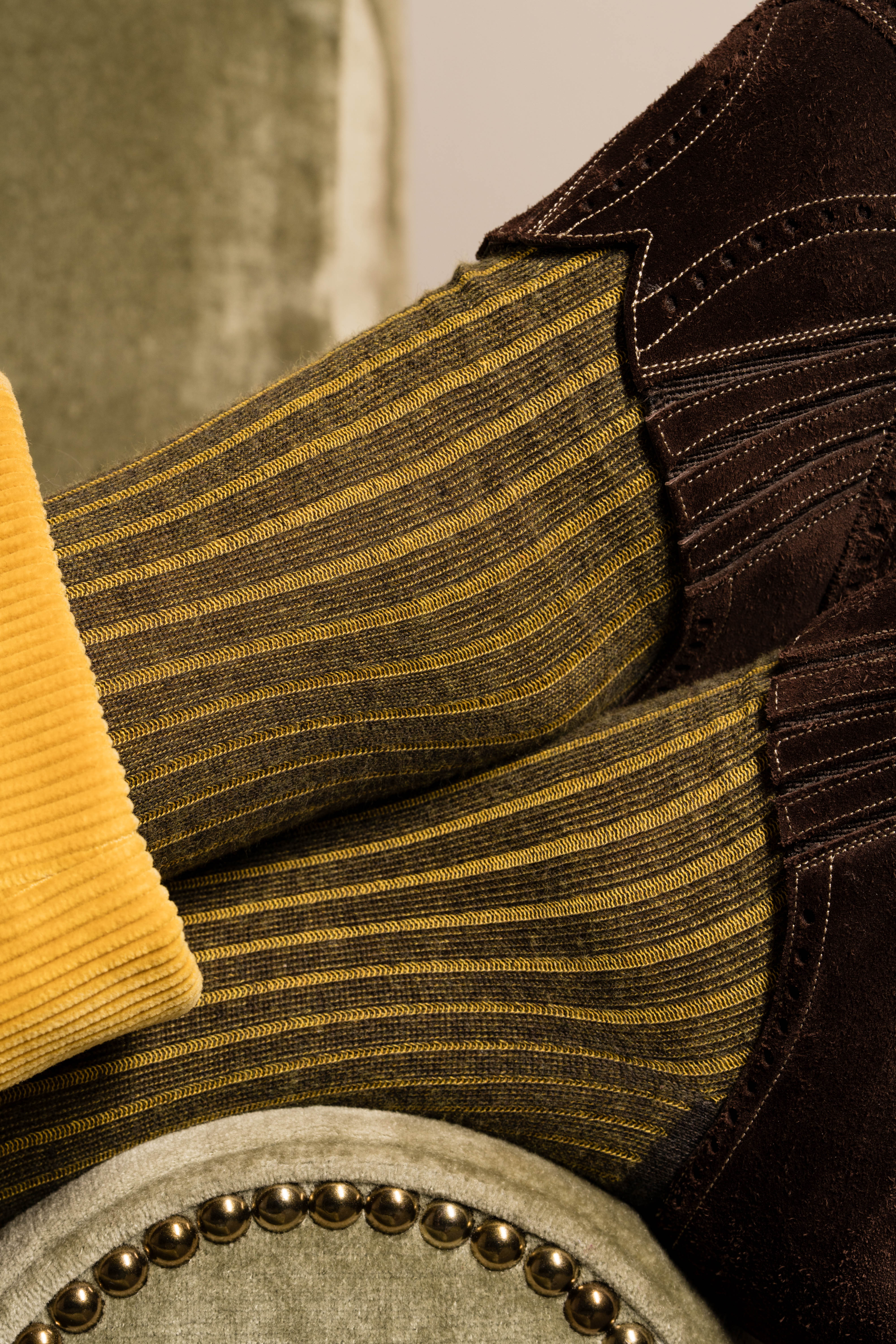 Brown & Yellow Shadow Stripe Midweight Cotton Socks – Gentleman's Gazette