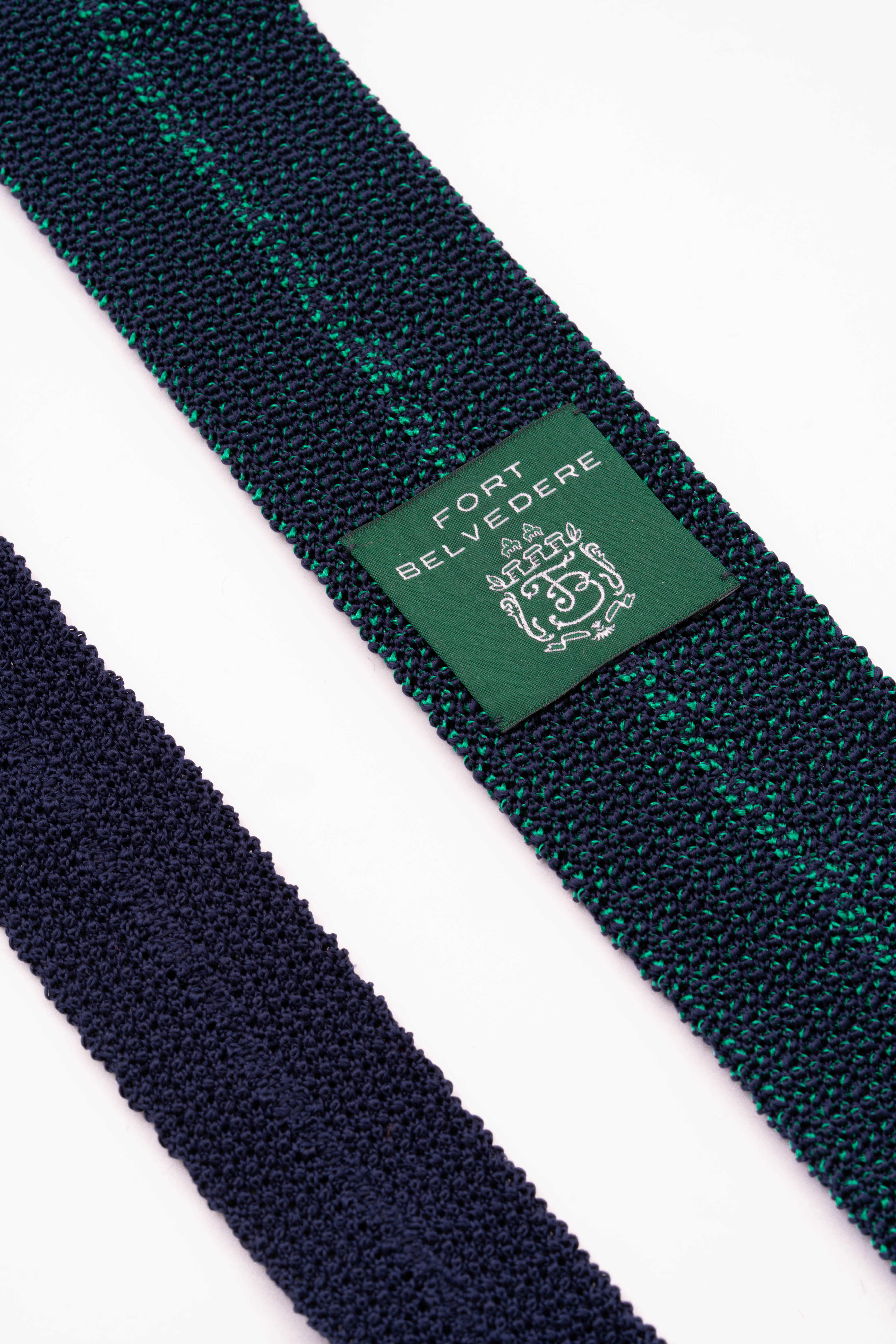 Green & Navy Two-Tone Silk Knit Tie – Gentleman's Gazette