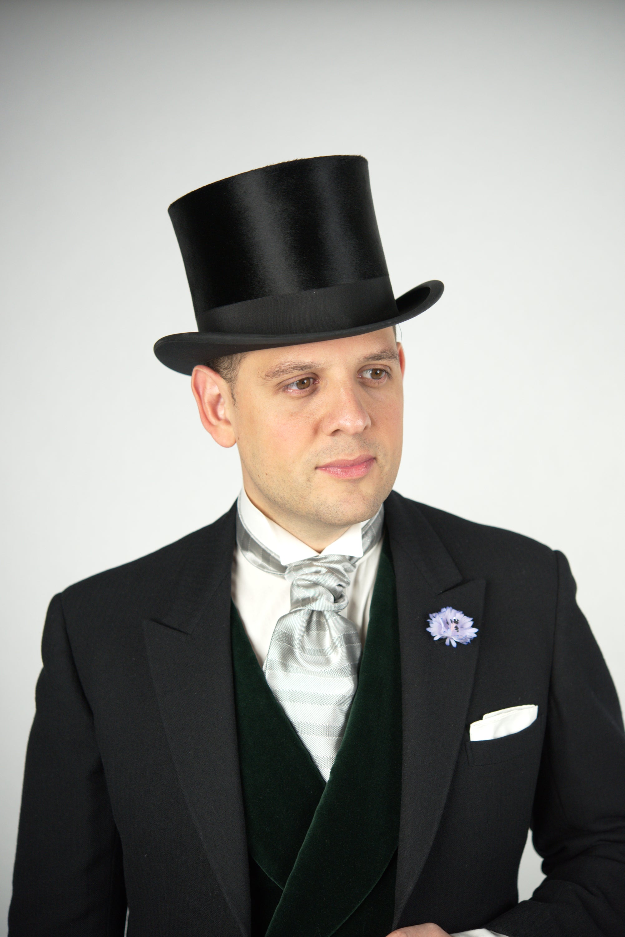 Formal Ascot in Silver Black Basket Weave Jacquard Silk for Morning ...