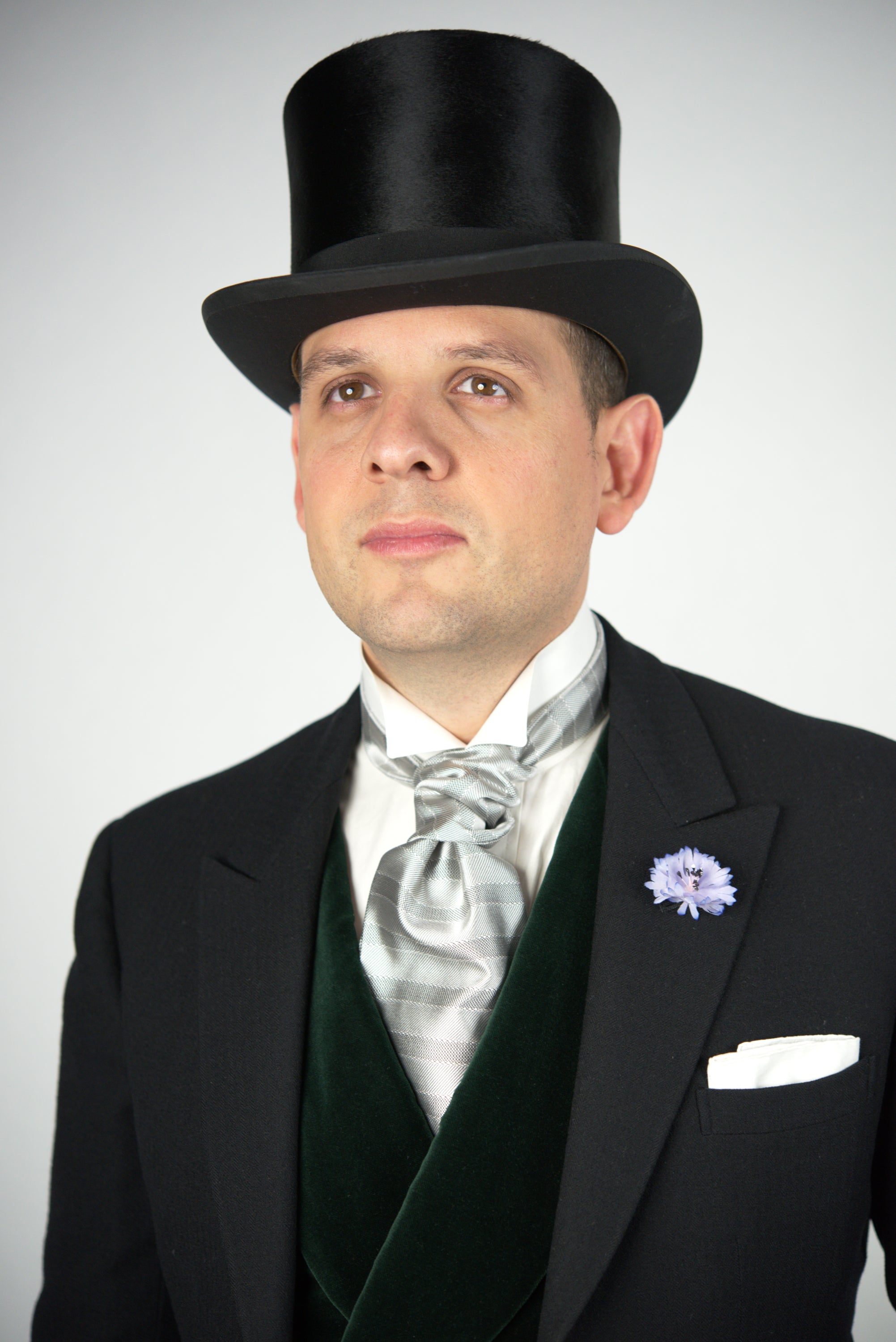 Formal Ascot in Silver Black Basket Weave Jacquard Silk for Morning ...