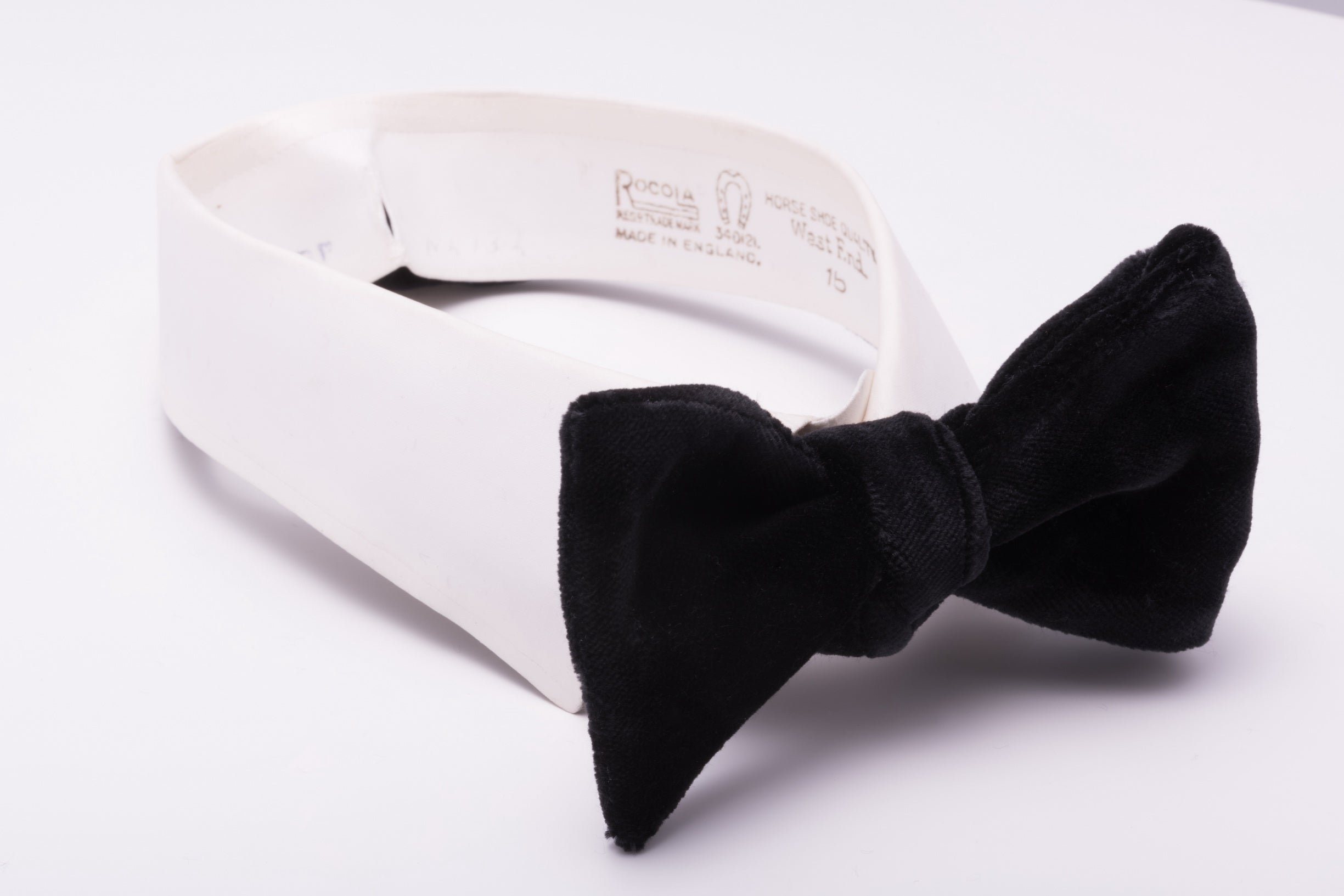 Single End Silk Velvet Bow Tie In Black - Fort Belvedere – Gentleman's ...