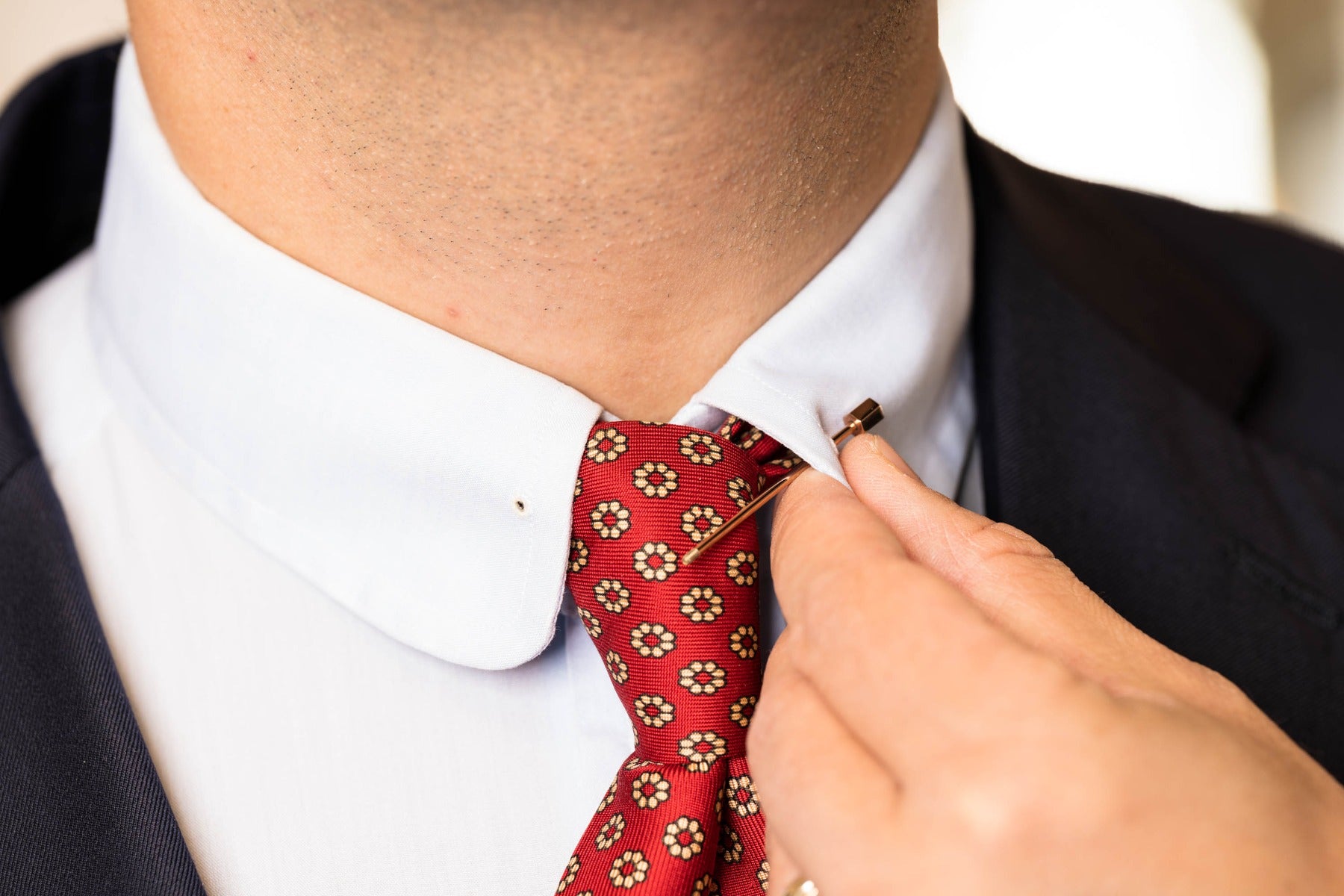 Collar Bar with Ball End in Silver Fort Belvedere – Gentleman's Gazette
