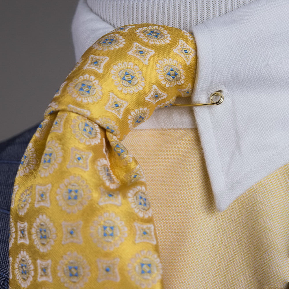 Collar Pin Safety Pin in Gold by Fort Belvedere – Gentleman's Gazette
