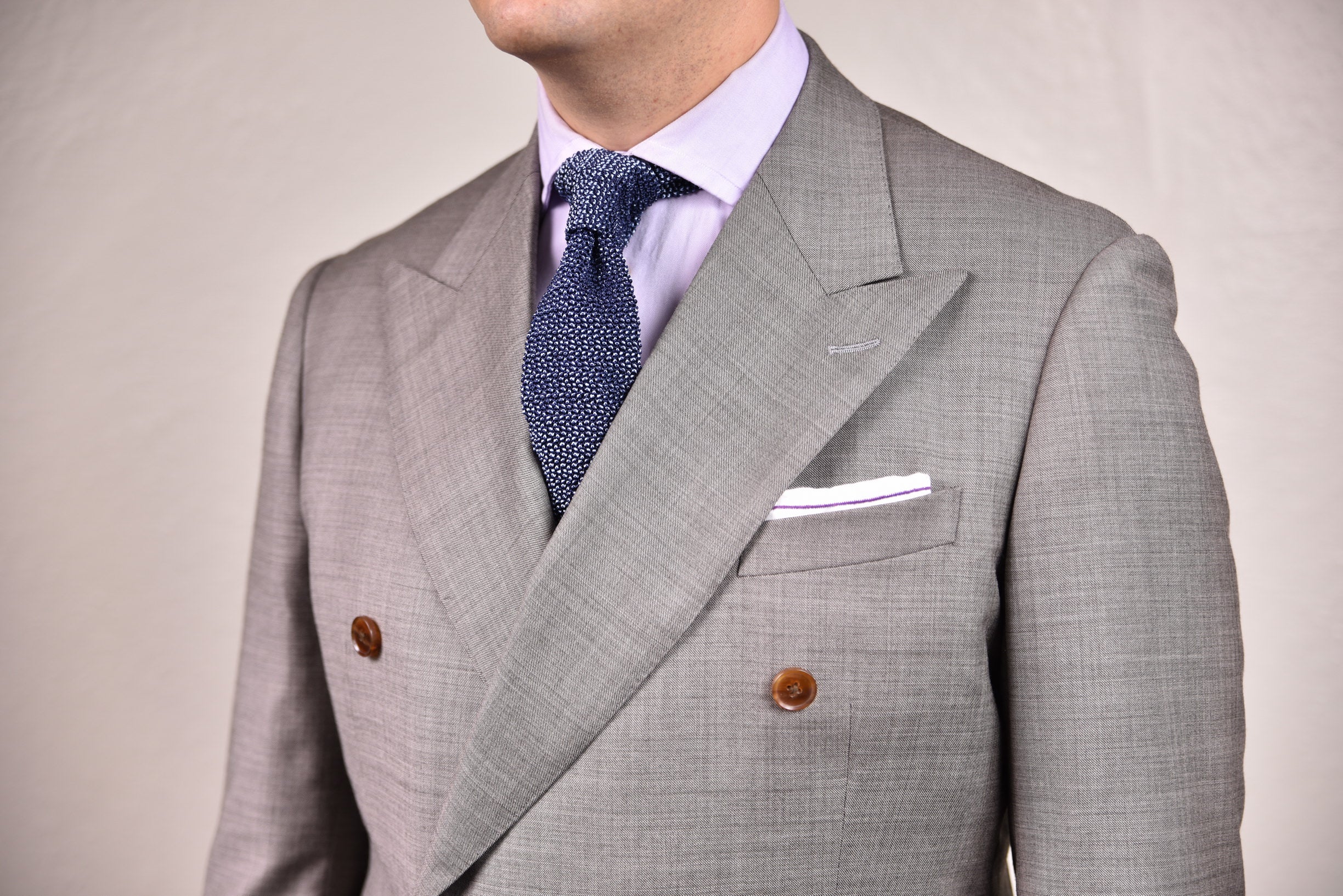 Knit Tie in Light Blue & Navy Blue Changeant Cri Del La Soie Silk ...