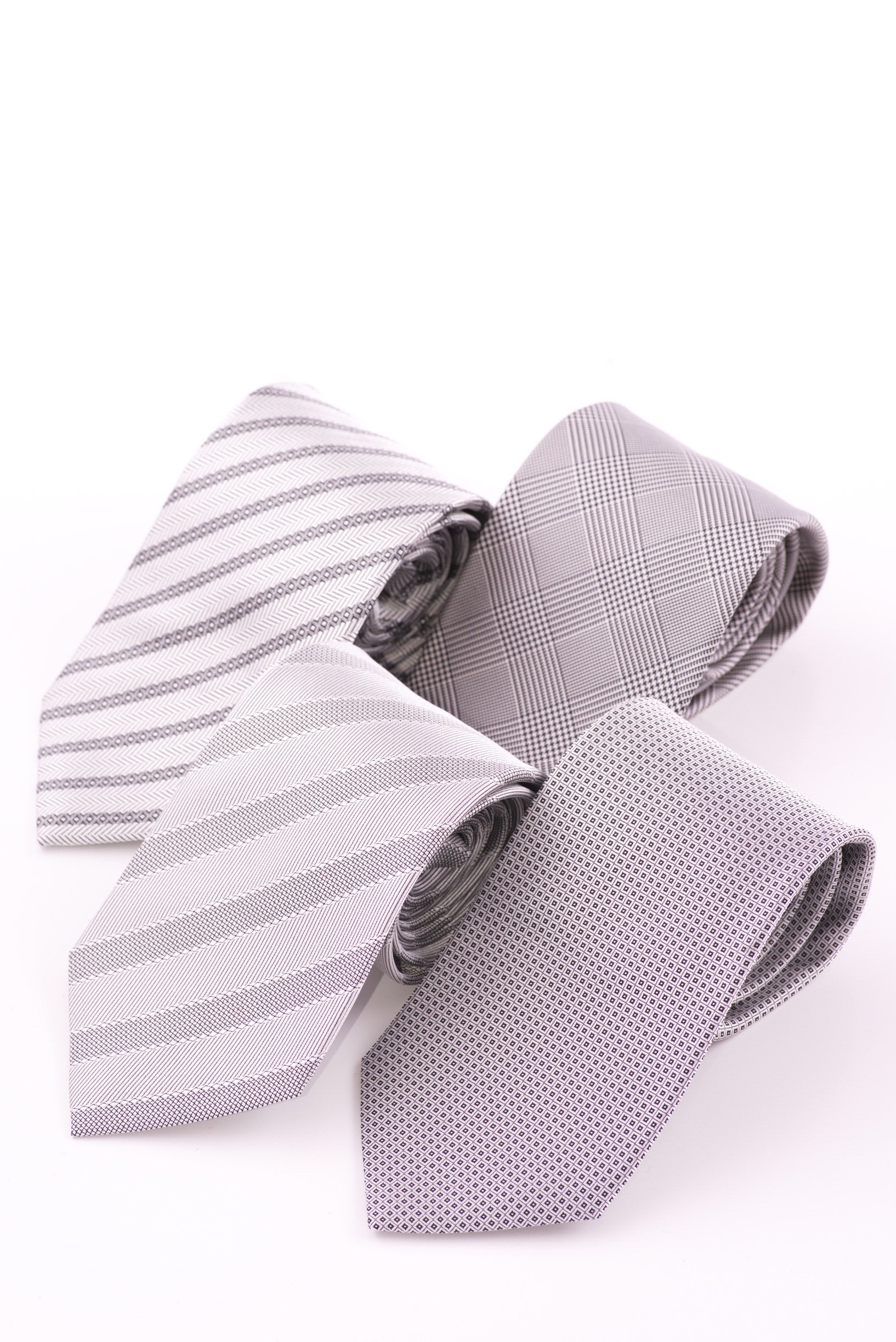 Silver and Black Diamond Waffle Micropattern Silk Tie- Fort Belvedere ...