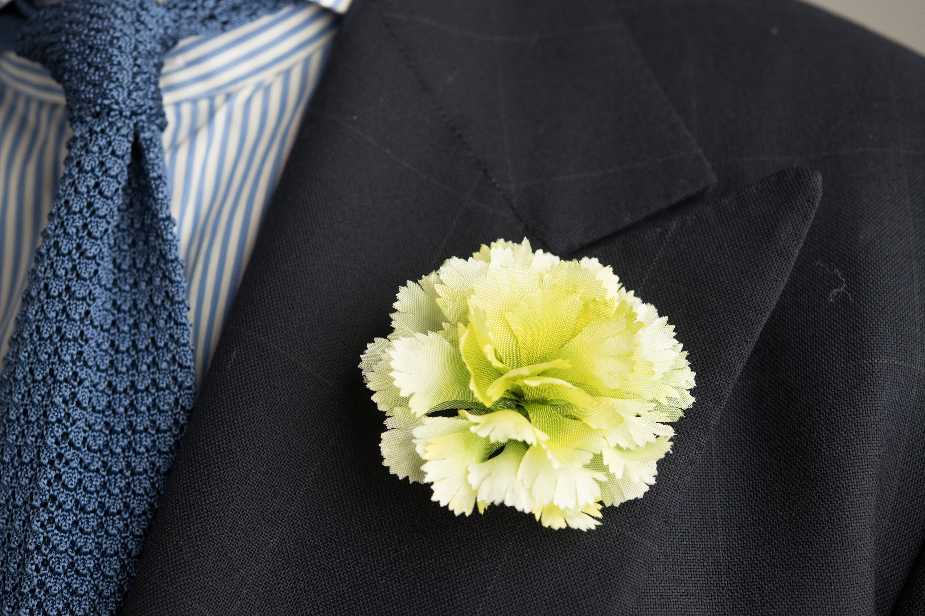 Pale Green Mini Carnation Oscar Wilde Boutonniere Buttonhole Flower ...