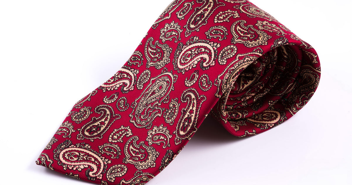 Madder Silk Tie in Red with Buff Paisley - Fort Belvedere – Gentleman's ...