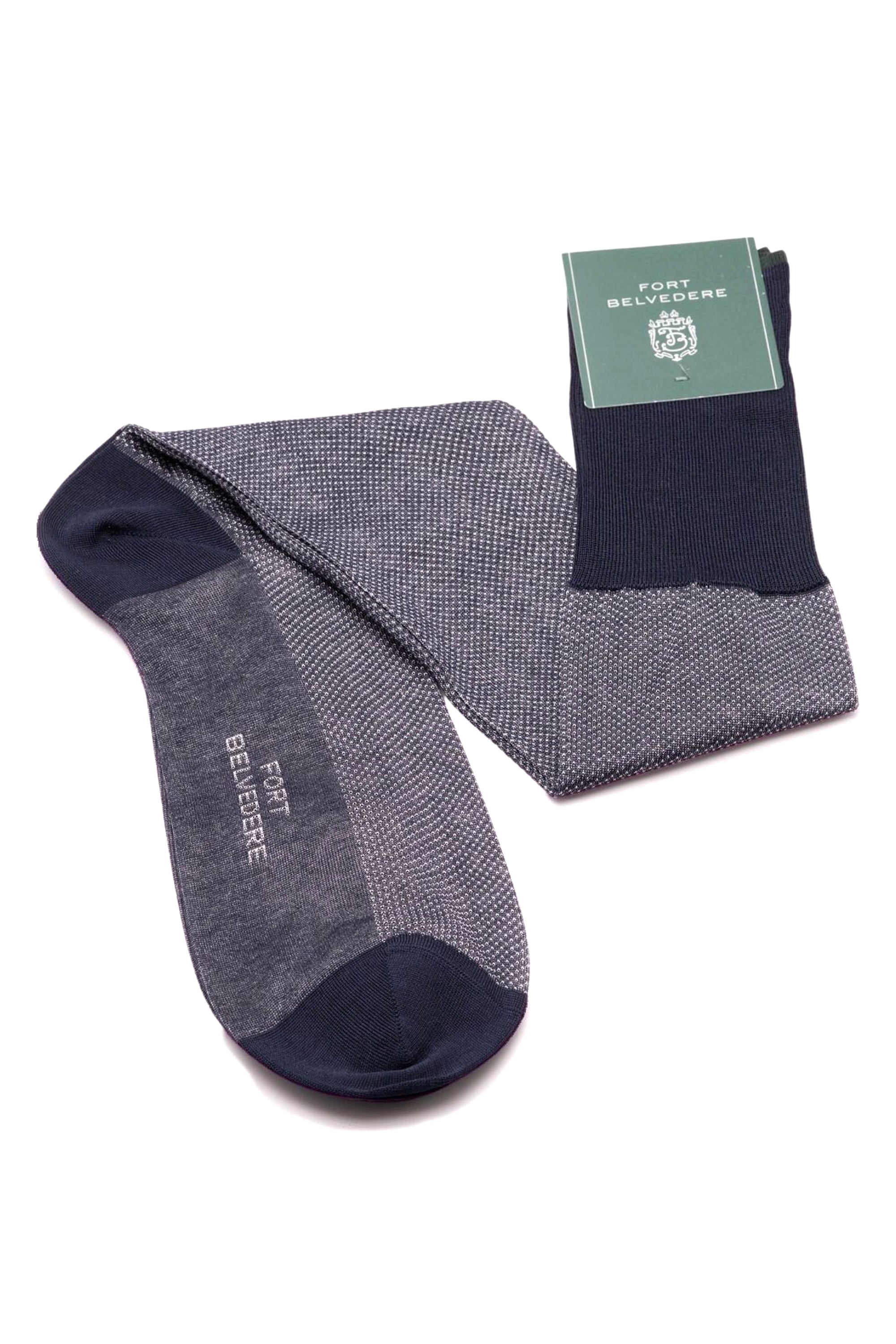 Two-Tone Solid Socks – Gentleman's Gazette