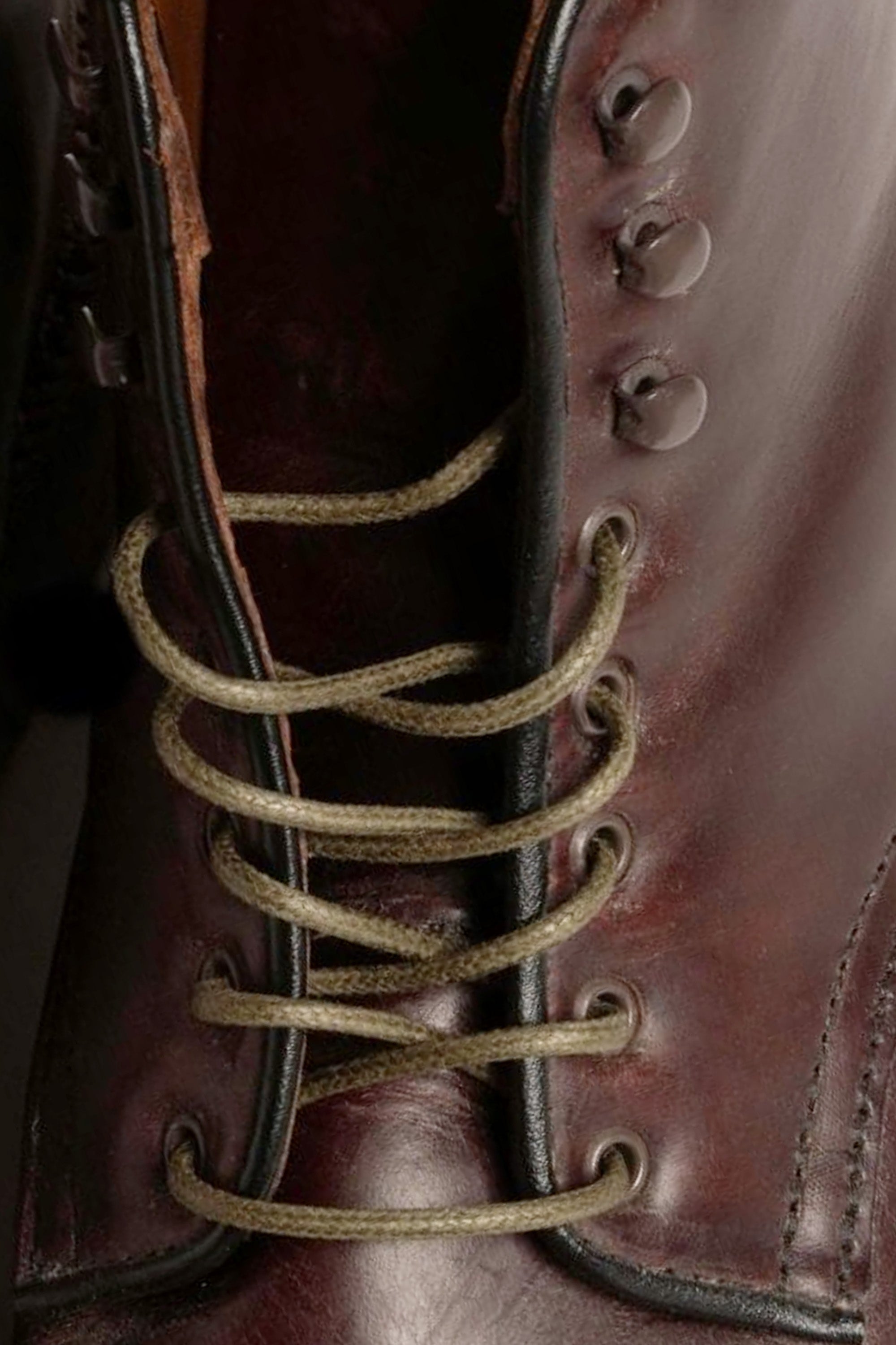 Military Green Boot Laces Round Waxed Cotton - by Fort Belvedere ...