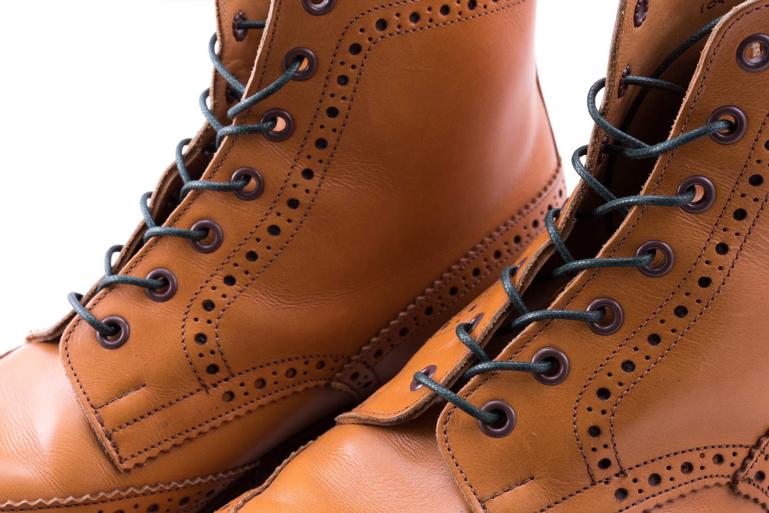 Dark Green Boot Laces Round Waxed Cotton - by Fort Belvedere ...