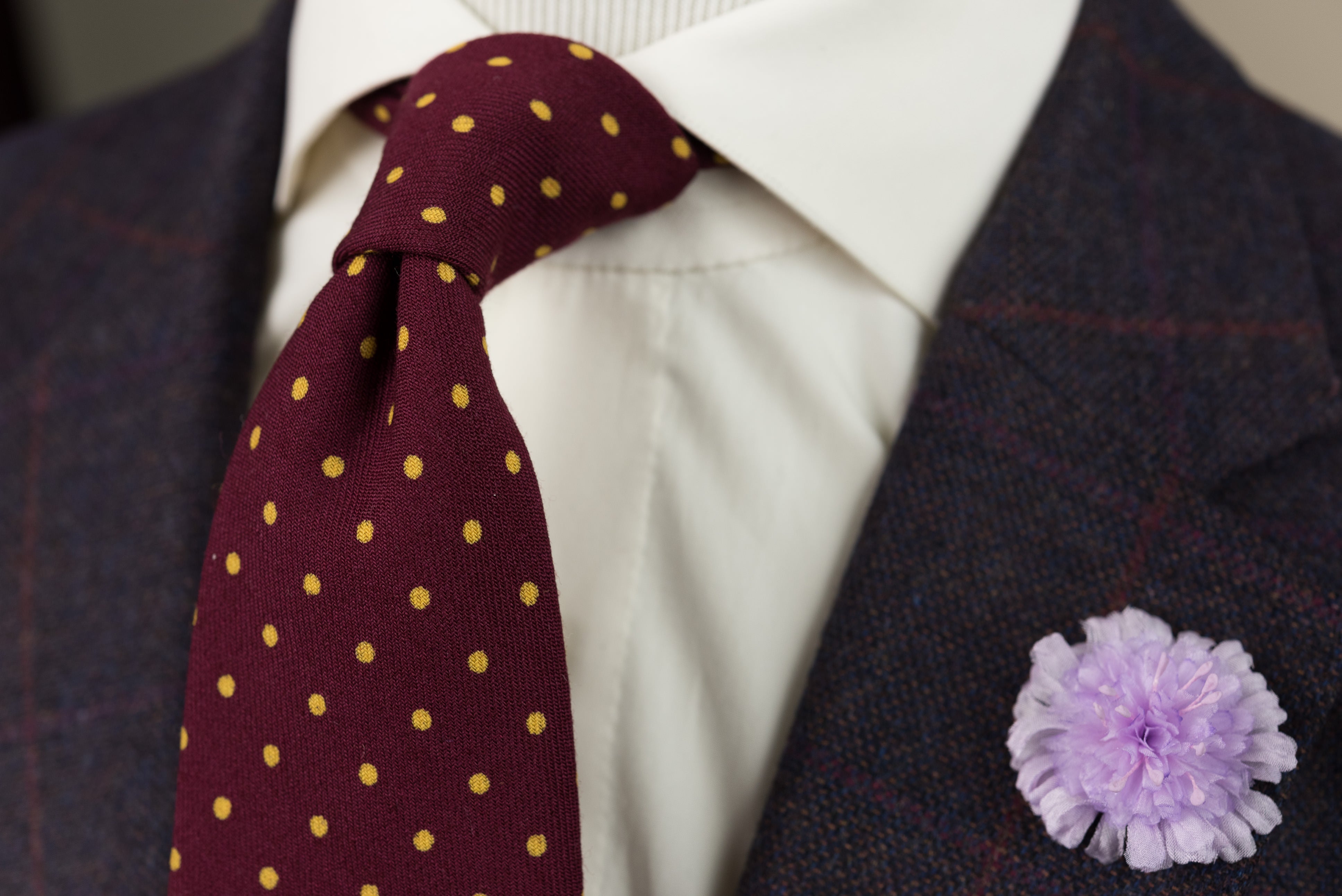 Wool Challis Tie in Navy with White Polka Dots Fort Belvedere ...