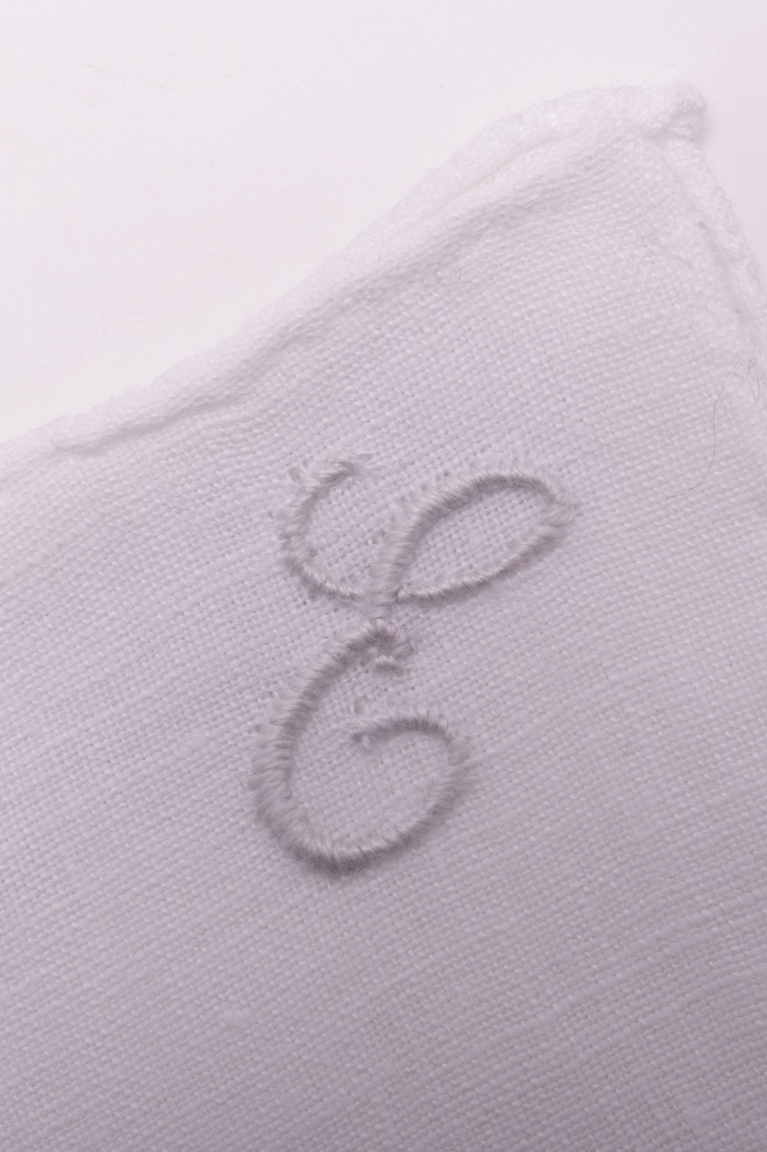 White Initial Pocket Square - Hand-Embroidered in Italy – Gentleman's ...